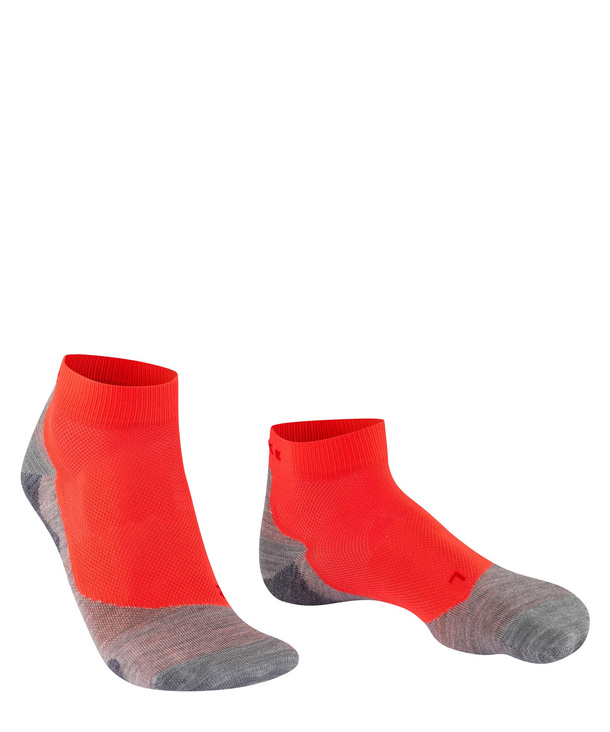 Running Socks RU5 Lightweight Short Men (Red) | FALKE